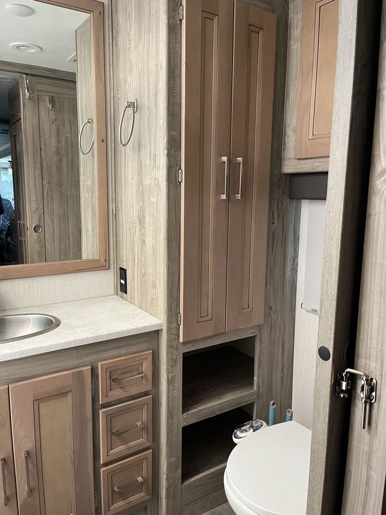2021 Coachmen Mirada 35ES - National Vehicle