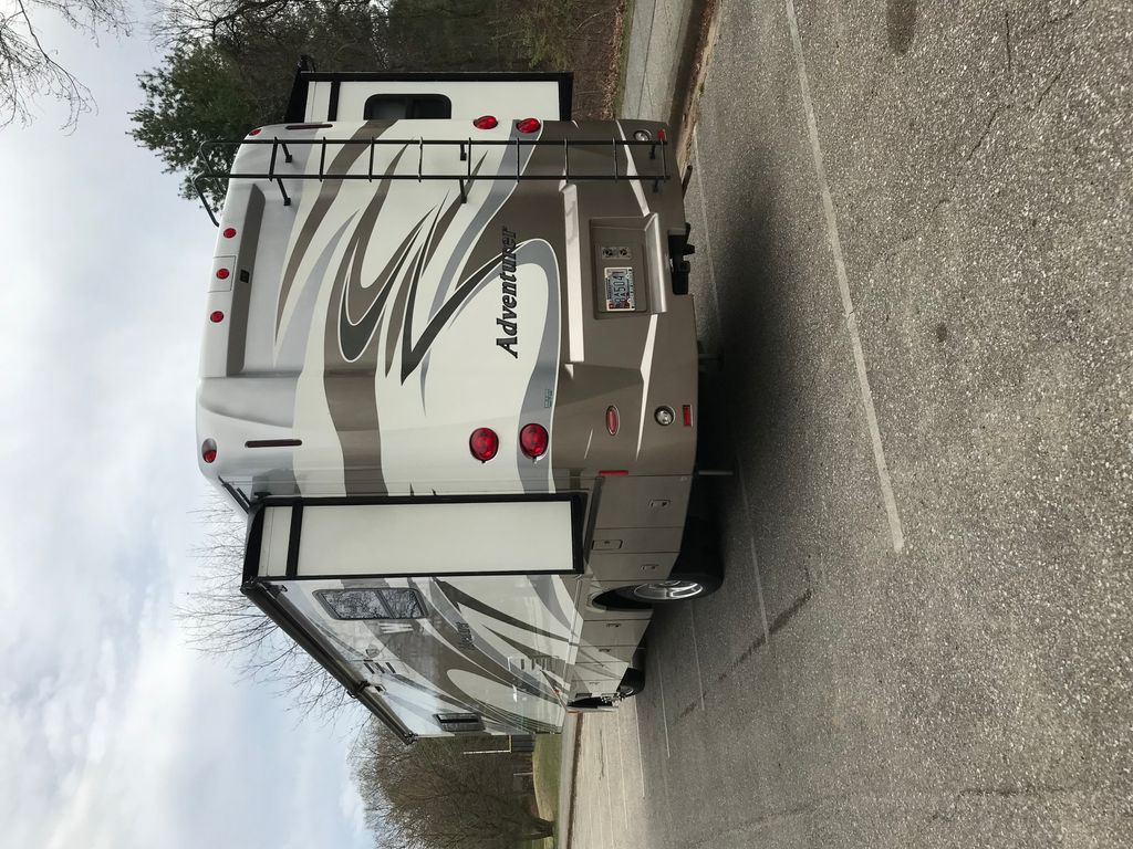 2013 Winnebago Adventurer 32H - National Vehicle