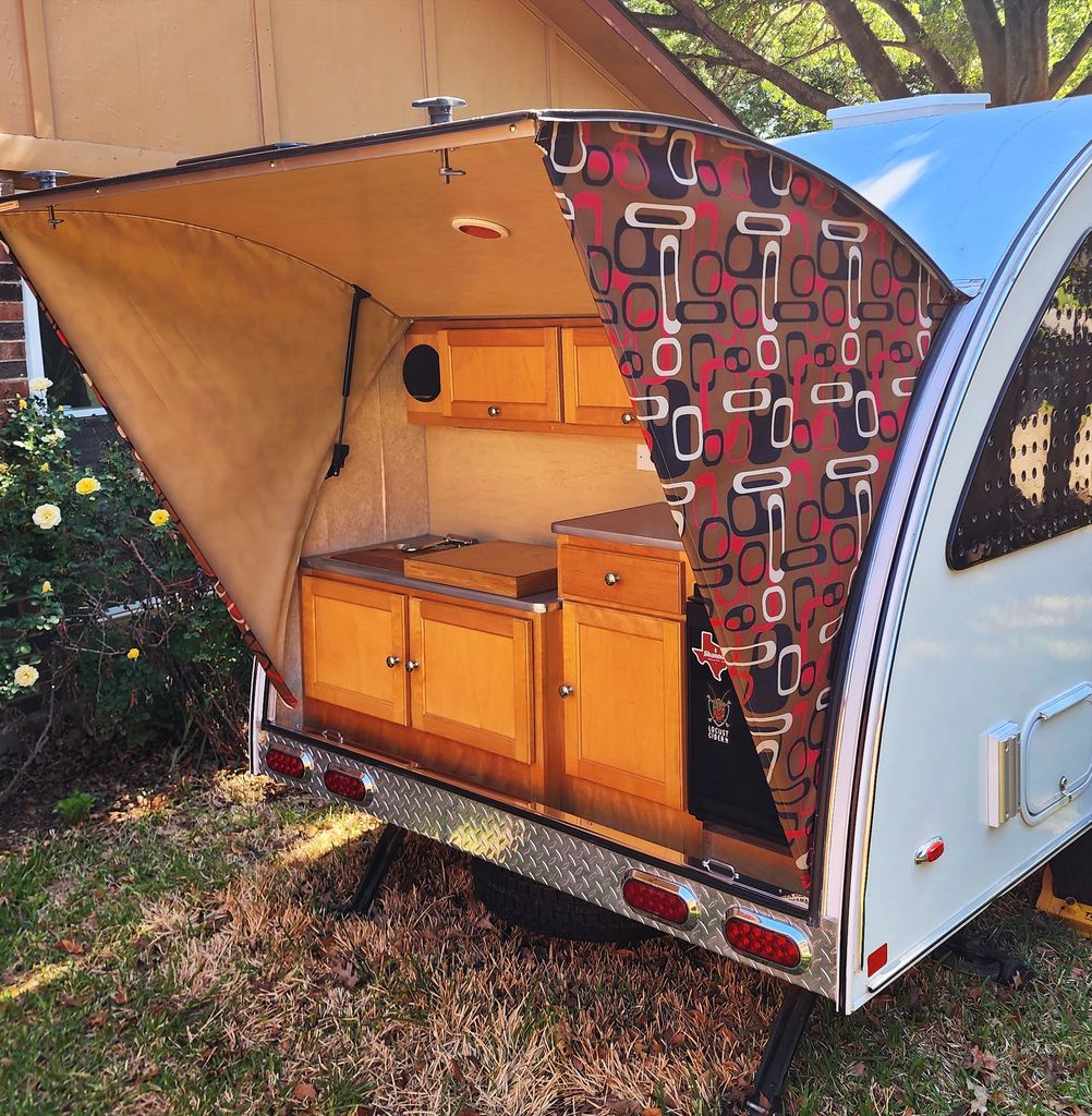 2018 NuCamp T@B 320 CS-S - National Vehicle