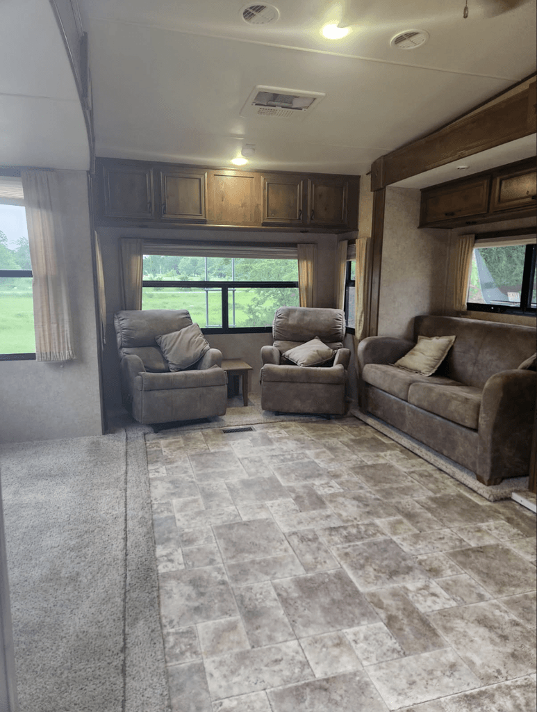 2014 Open Range Fifth Wheel 349RLS - National Vehicle