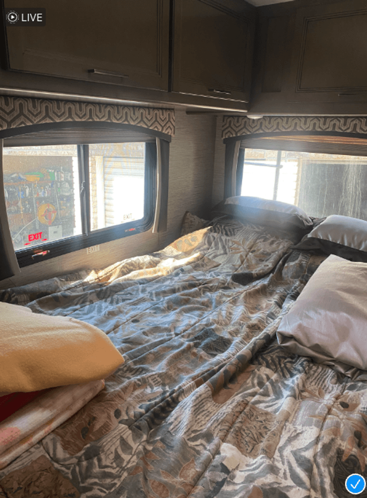 2021 Thor Motor Coach Chateau 22E - National Vehicle