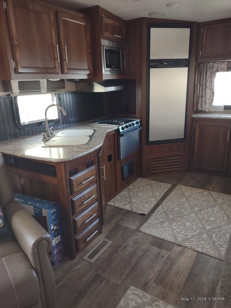 2016 Jayco Eagle HT 27.5RKDS - National Vehicle
