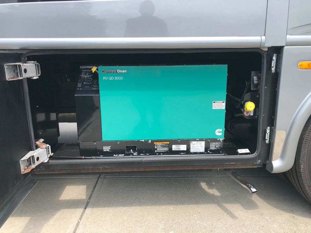 2013 Dynamax Dynaquest 360XL - National Vehicle
