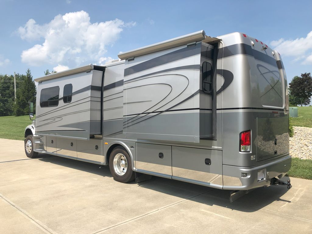 2013 Dynamax Dynaquest 360XL - National Vehicle