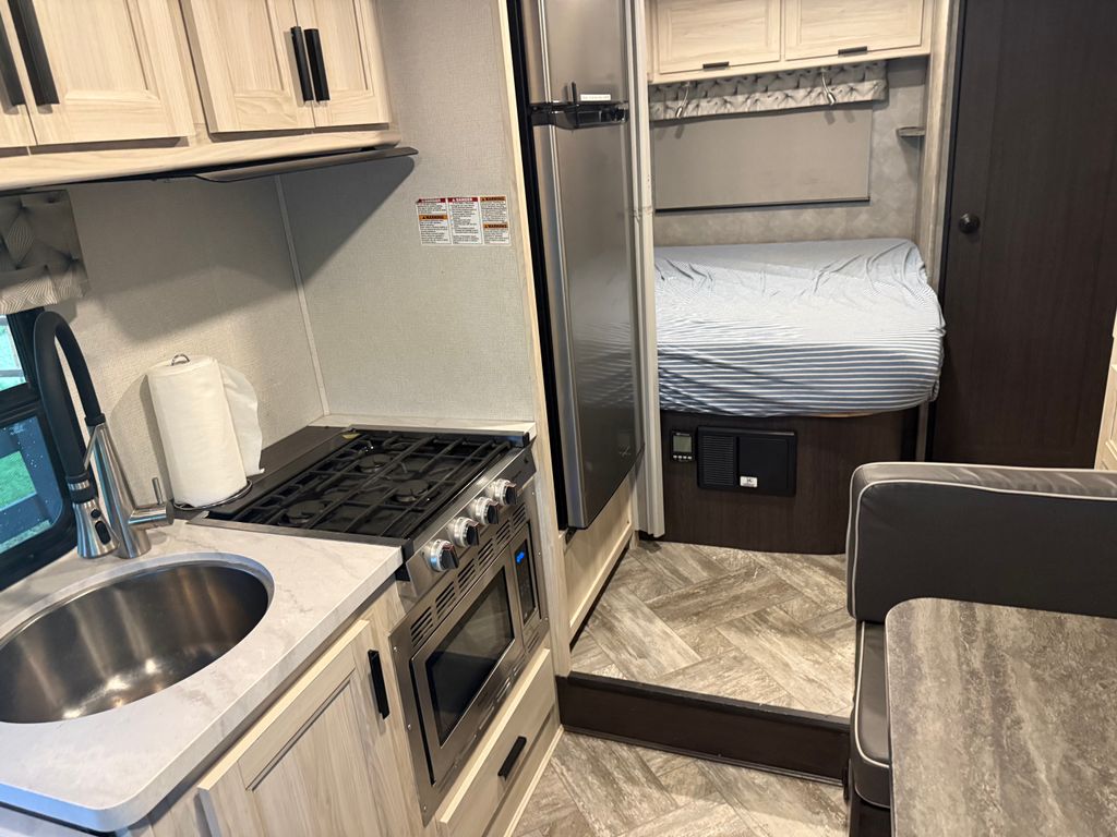 2022 Forest River Sunseeker LE 2350LE - National Vehicle