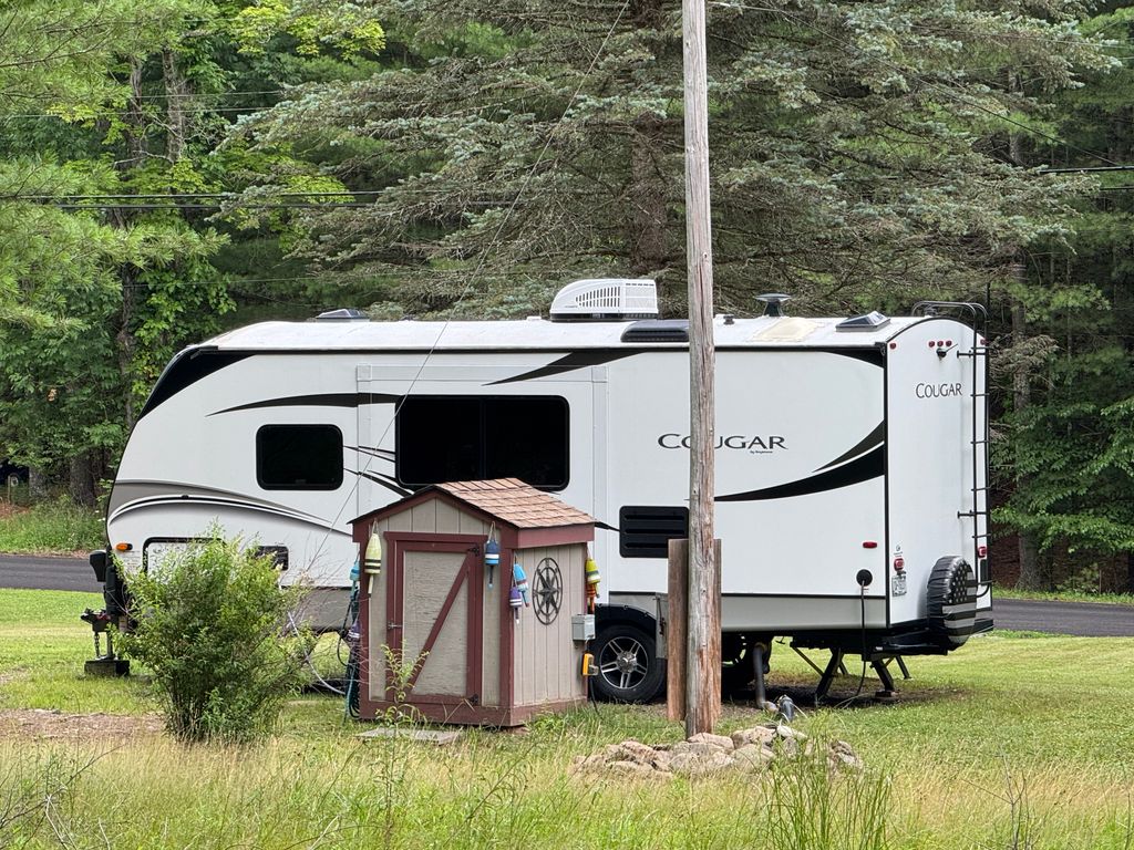 2020 Keystone Cougar Half-Ton 22RBS - National Vehicle