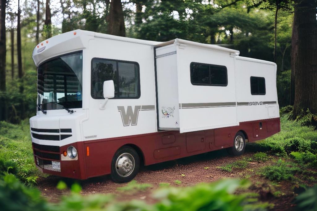 2015 Winnebago Brave 27B - National Vehicle
