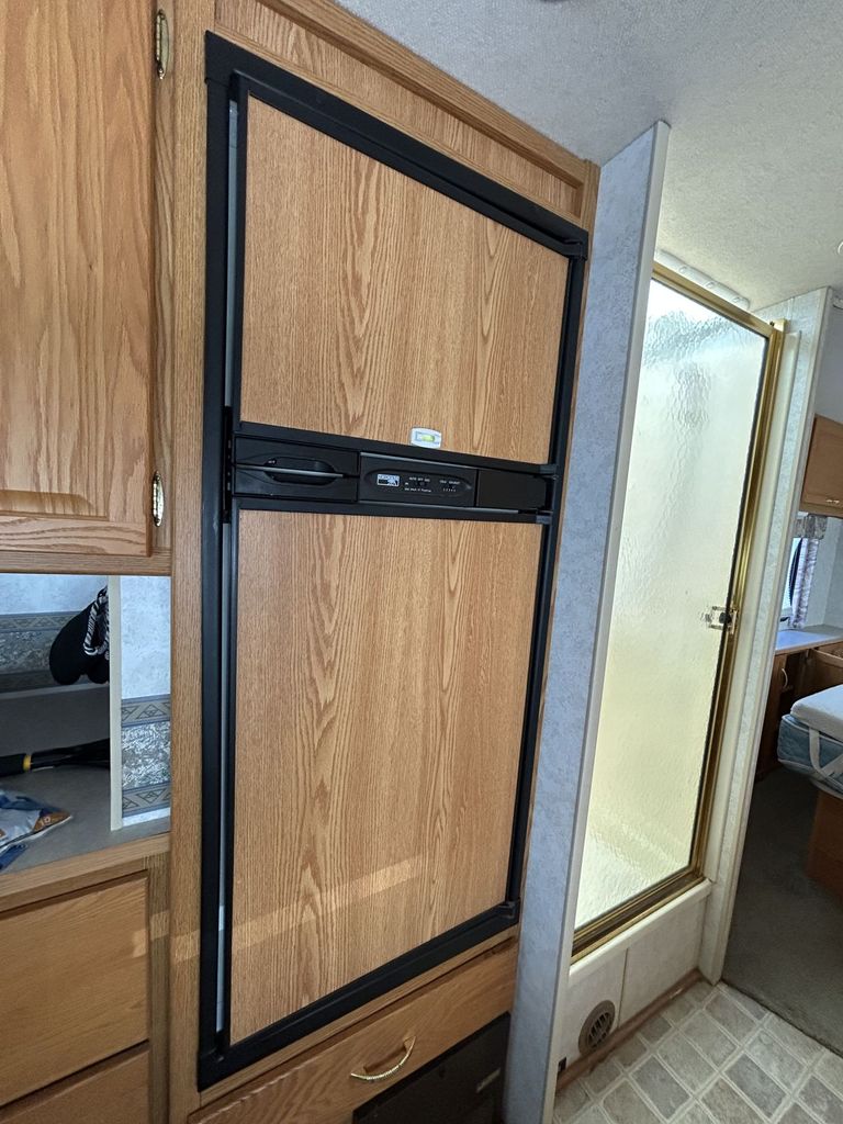 2005 Itasca Spirit 31T - National Vehicle