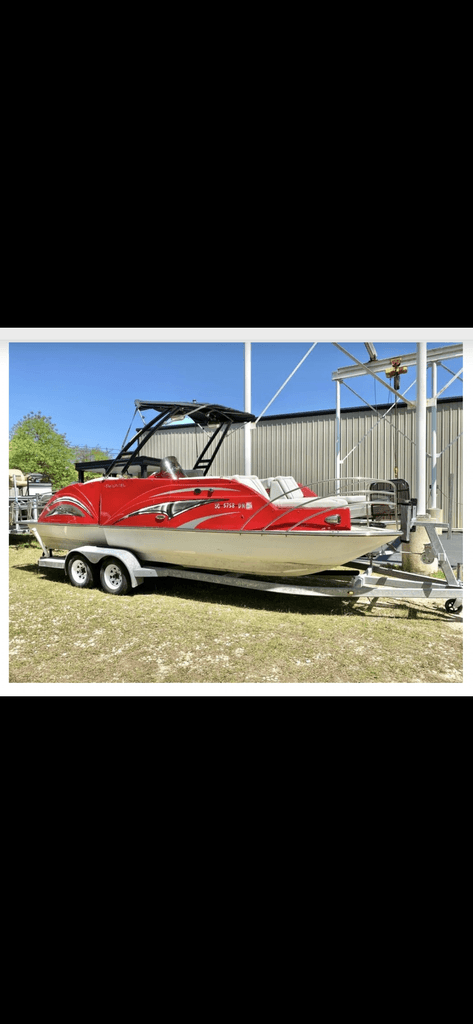 2019 Caravelle Razor 238 - National Vehicle