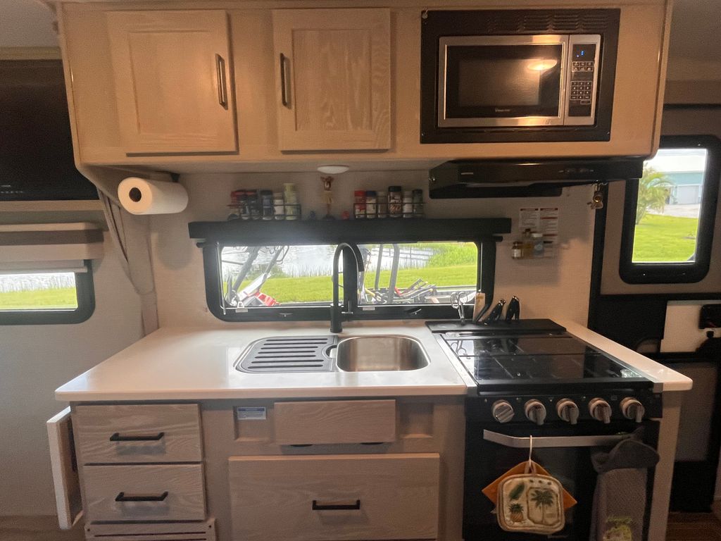 2023 Forest River Rockwood Mini Lite 2109S - National Vehicle