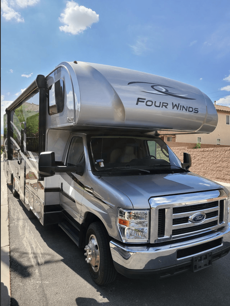 2019 Thor Motor Coach Four Winds 31E - National Vehicle
