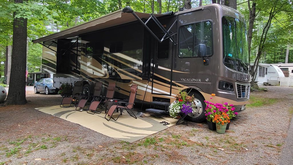 2015 Holiday Rambler Vacationer 36SB - National Vehicle