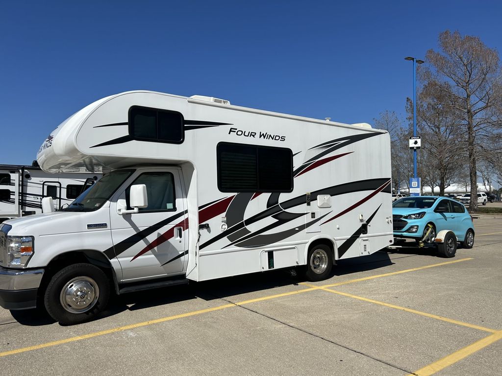 2022 Thor Motor Coach Four Winds 22E - National Vehicle