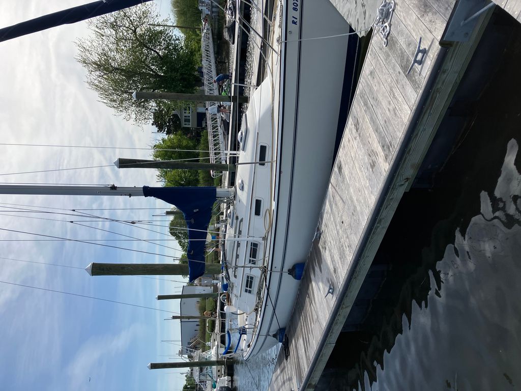 1986 Pearson 303 Pearson - National Vehicle