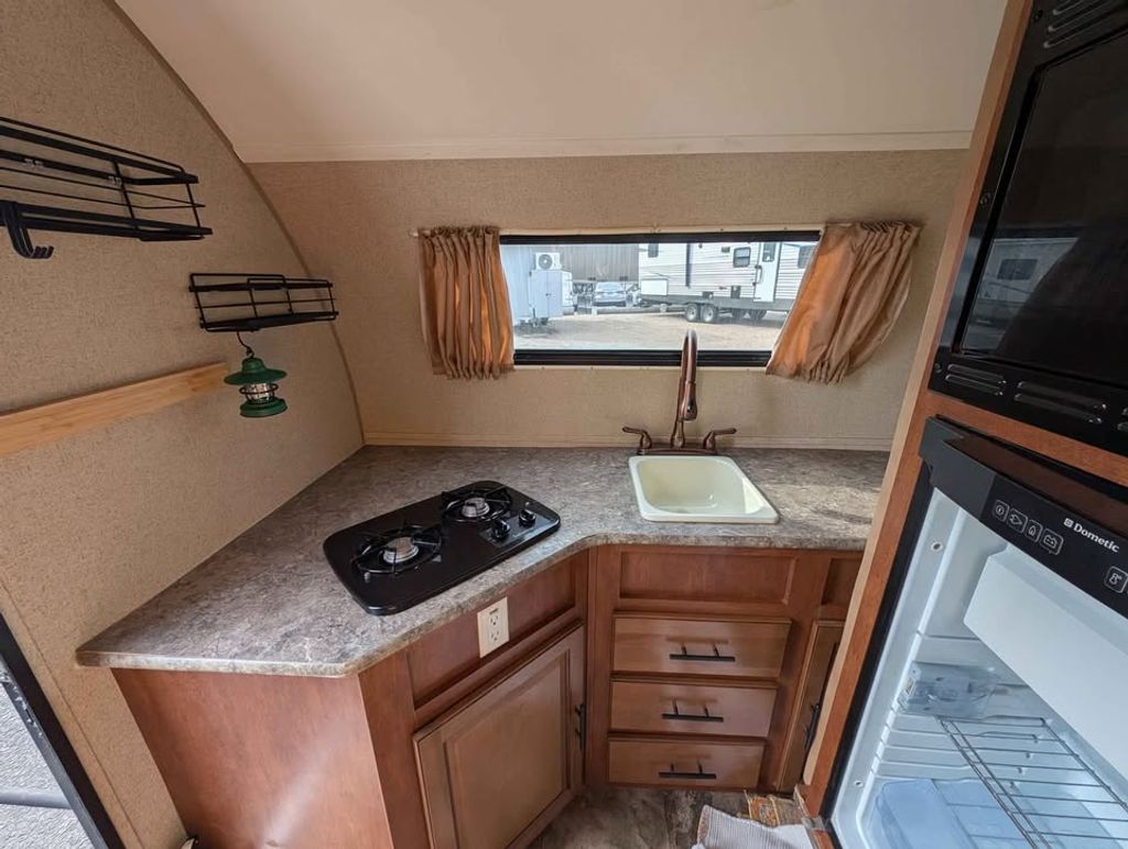 2014 Forest River R-Pod 179 - National Vehicle