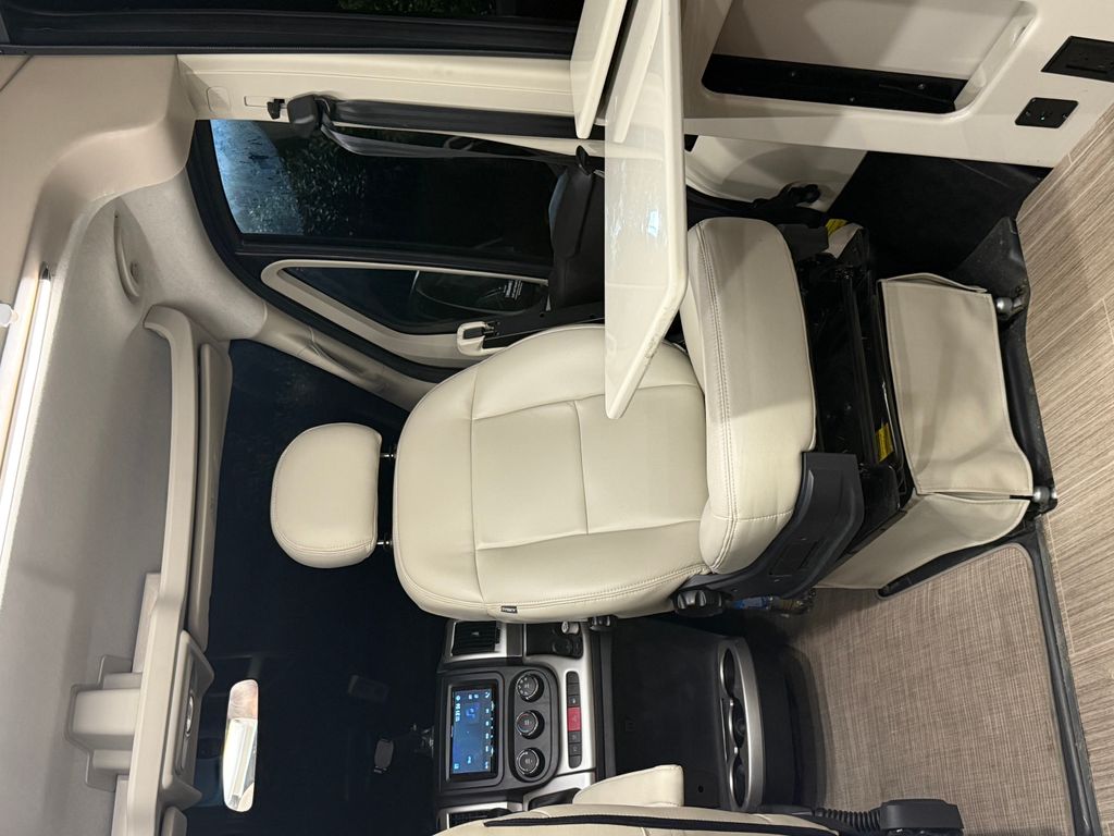 2021 Thor Motor Coach Tellaro 20LT - National Vehicle