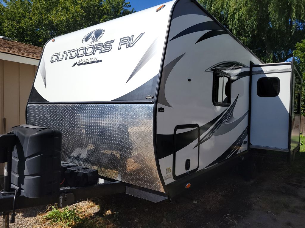 2019 Outdoors RV Creekside 23KRS - National Vehicle