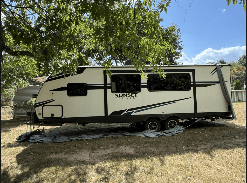 2021 Crossroads Sunset Trail Super Lite 253RB - National Vehicle