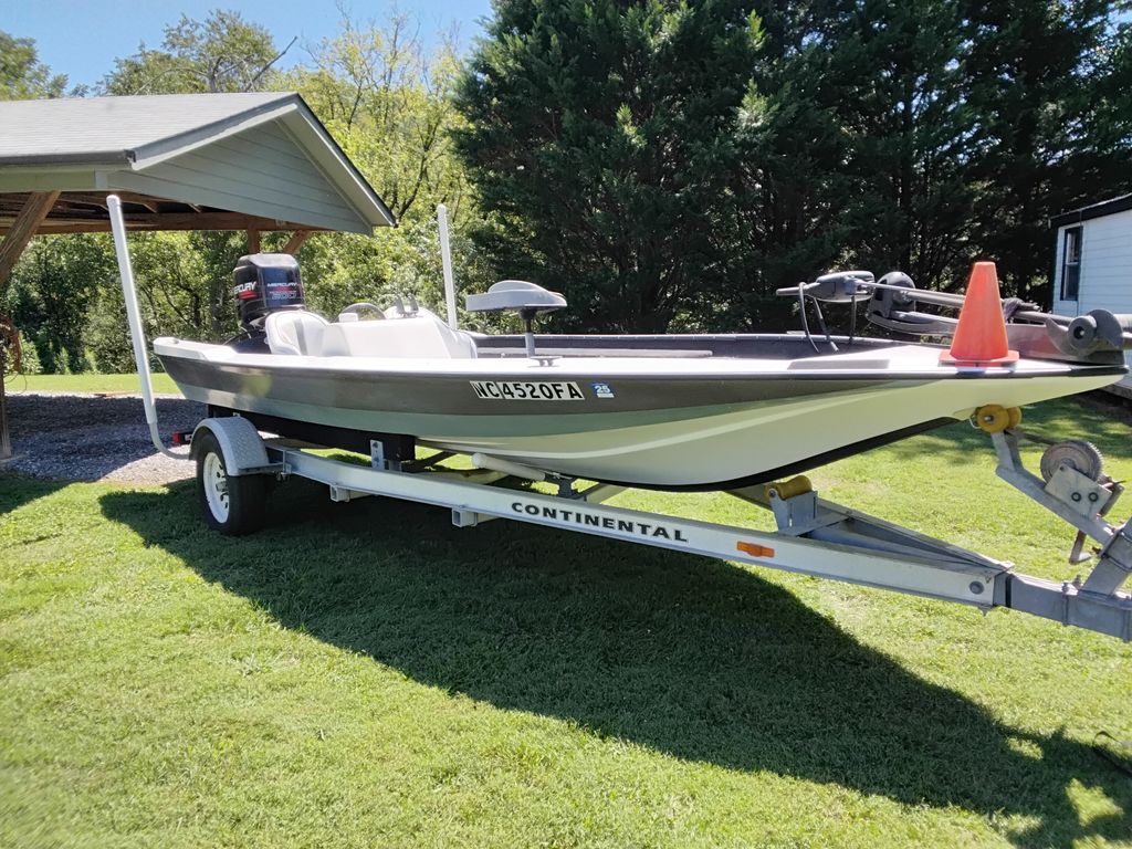 1987 Storm Boats Bass Boat - National Vehicle