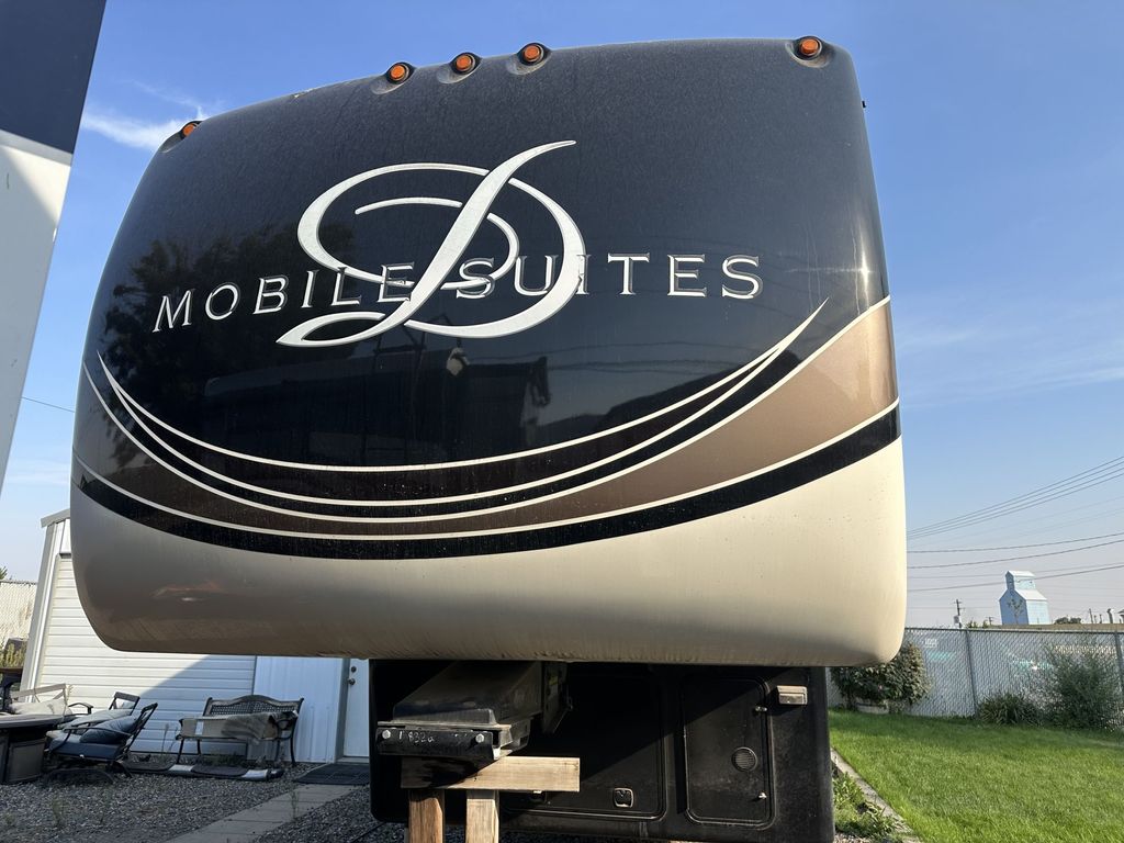 2015 DRV Mobile Suites 38RSB3 - National Vehicle