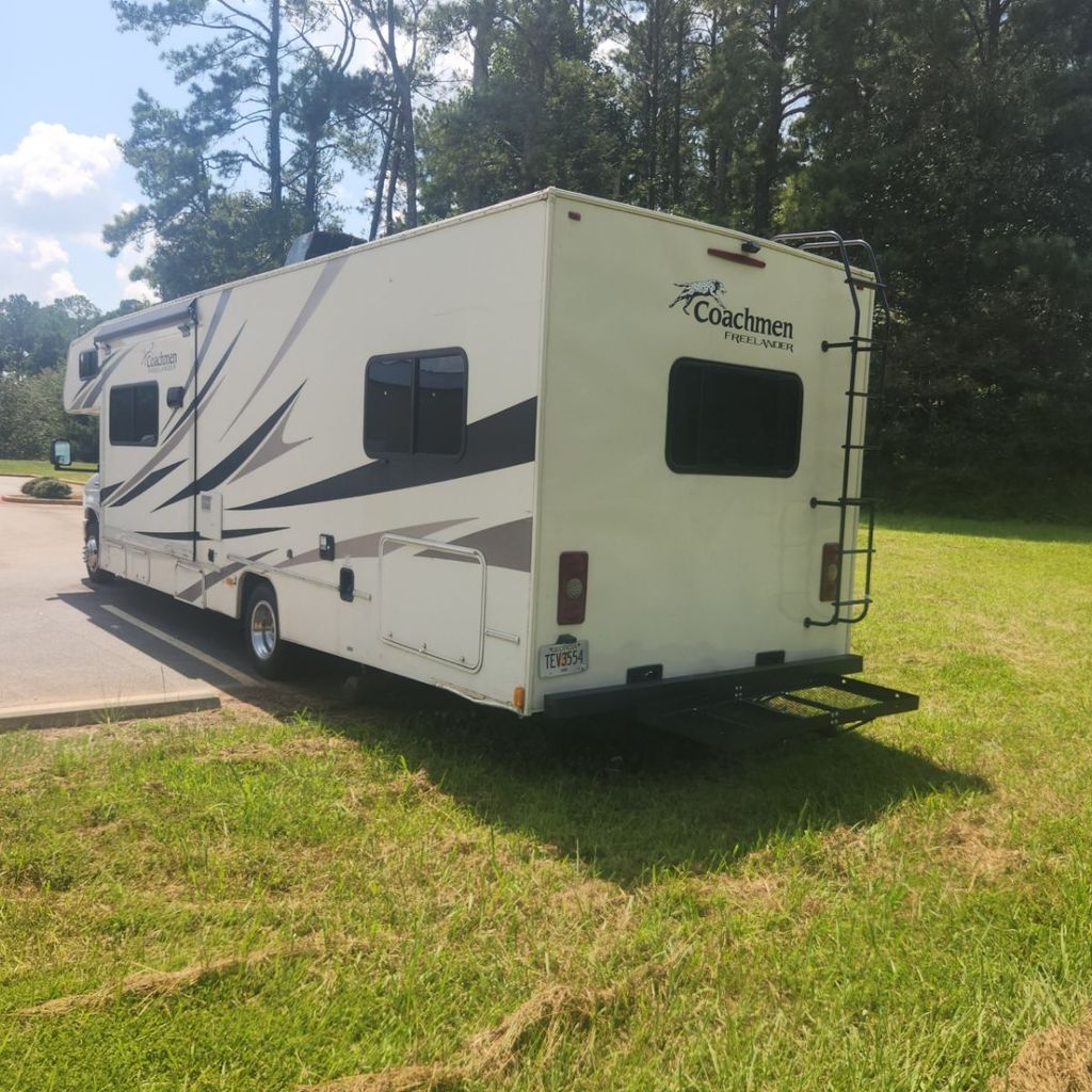 2020 Coachmen Freelander 31BH - National Vehicle