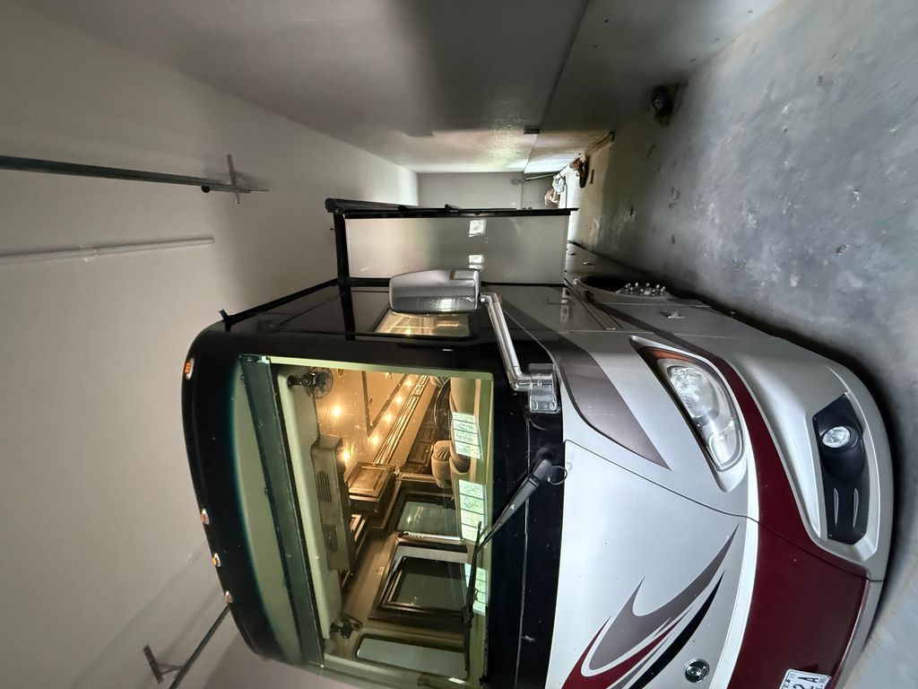 2018 Tiffin Motorhomes Phaeton 36GH - National Vehicle