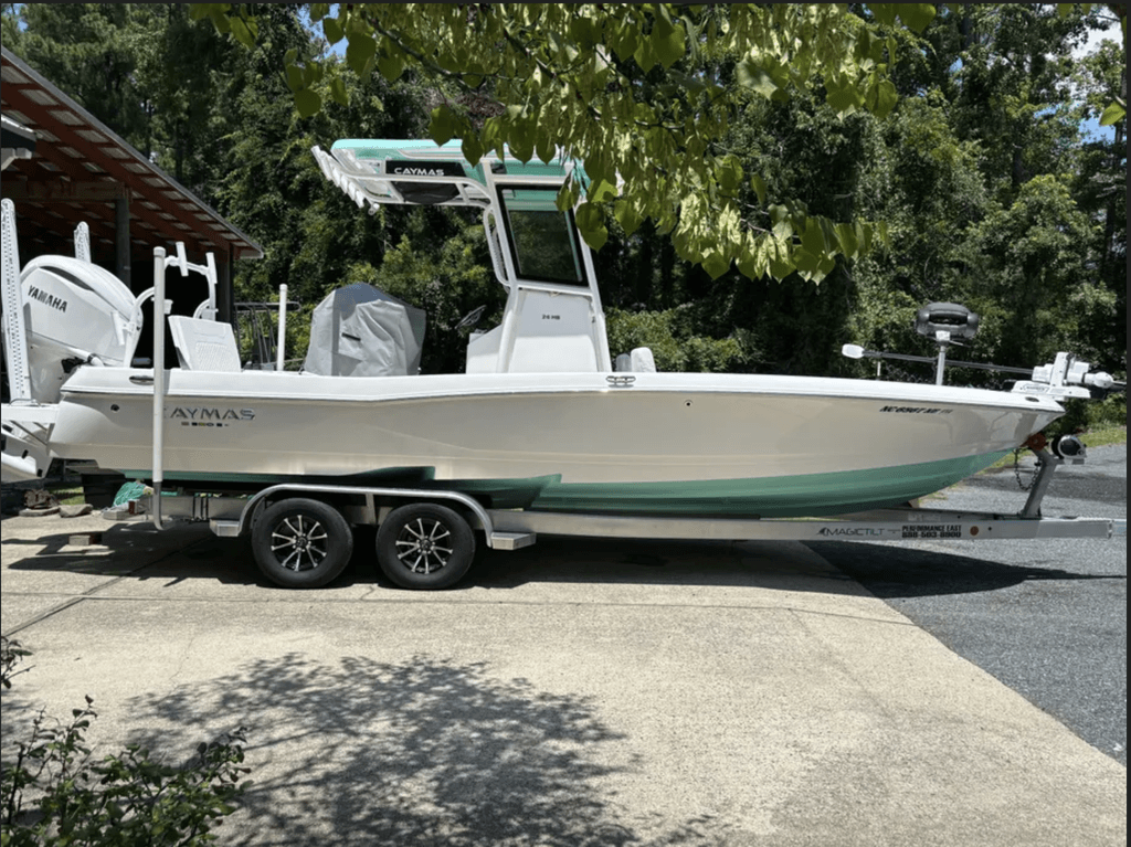 2025 Caymas 26 HB - National Vehicle