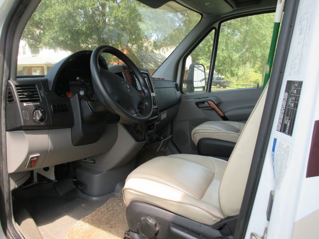 2018 Thor Motor Coach Quantum Sprinter 24KM - National Vehicle