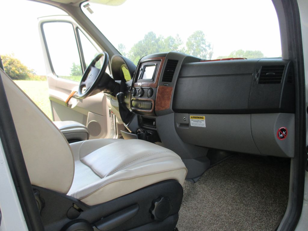 2018 Thor Motor Coach Quantum Sprinter 24KM - National Vehicle