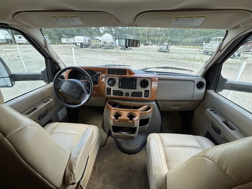 2012 Winnebago Aspect 28T - National Vehicle