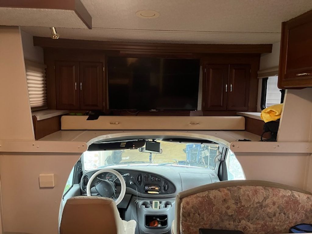 2002 Winnebago Minnie Winnie 30V - National Vehicle