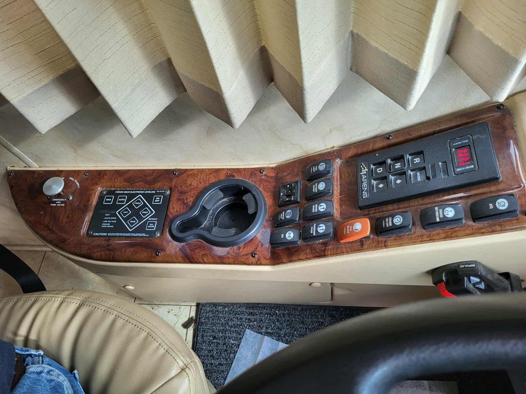 2008 Holiday Rambler Neptune 35SBD - National Vehicle