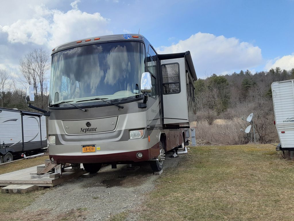 2008 Holiday Rambler Neptune 35SBD - National Vehicle