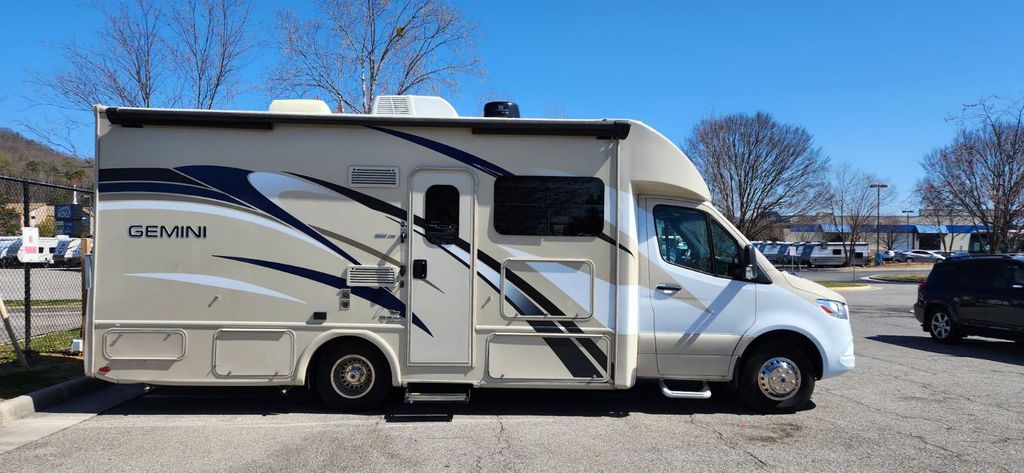 2020 Thor Motor Coach Gemini 24SX - National Vehicle