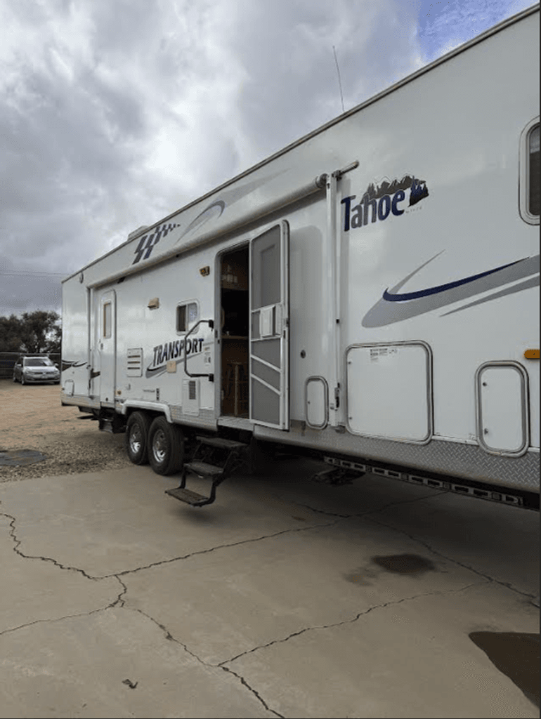 2005 Thor Motor Coach Tahoe Transport 36WTBFW - National Vehicle