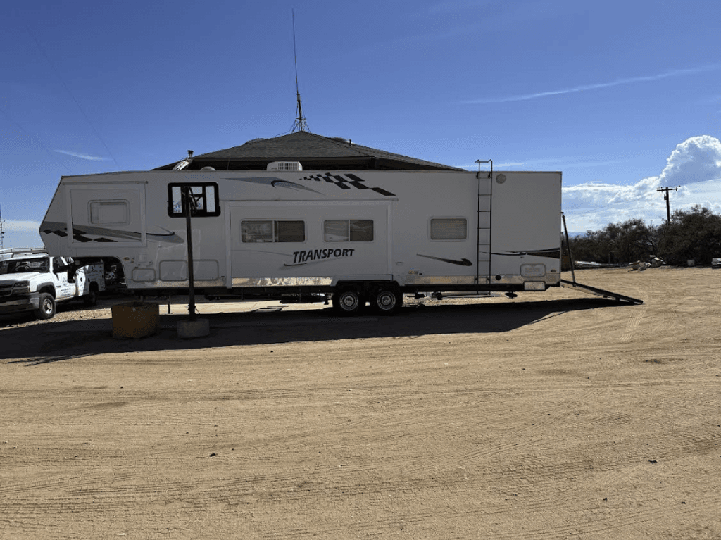 2005 Thor Motor Coach Tahoe Transport 36WTBFW - National Vehicle