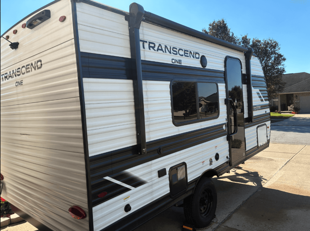 2025 Grand Design Transcend One 151RB - National Vehicle