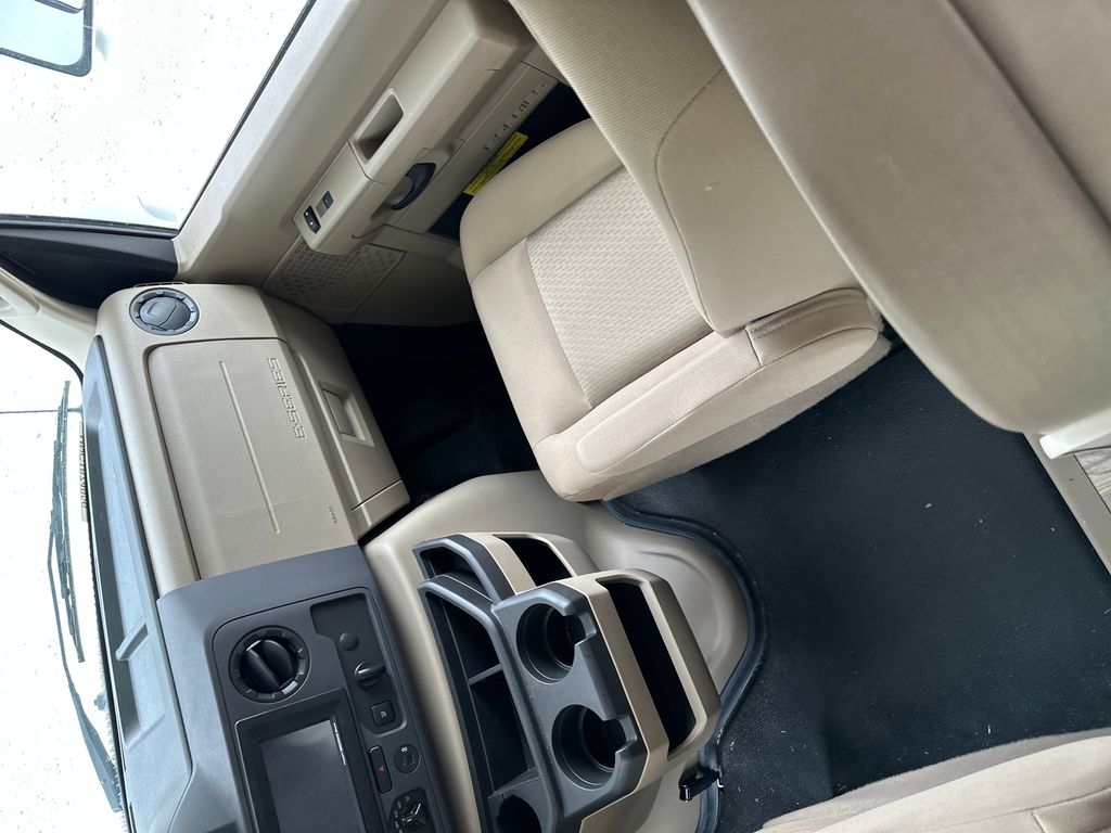 2022 Thor Motor Coach Freedom Elite 30FE - National Vehicle