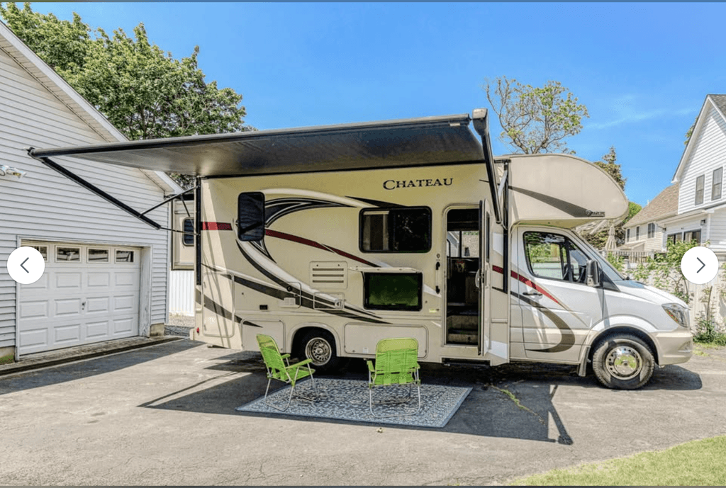 2018 Thor Motor Coach Chateau Sprinter 24HL - National Vehicle