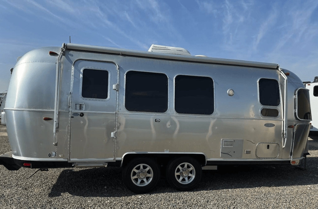2018 Airstream Flying Cloud M 23fbqnull