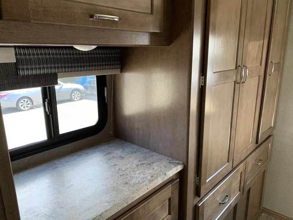 2019 Winnebago Outlook 27D - National Vehicle