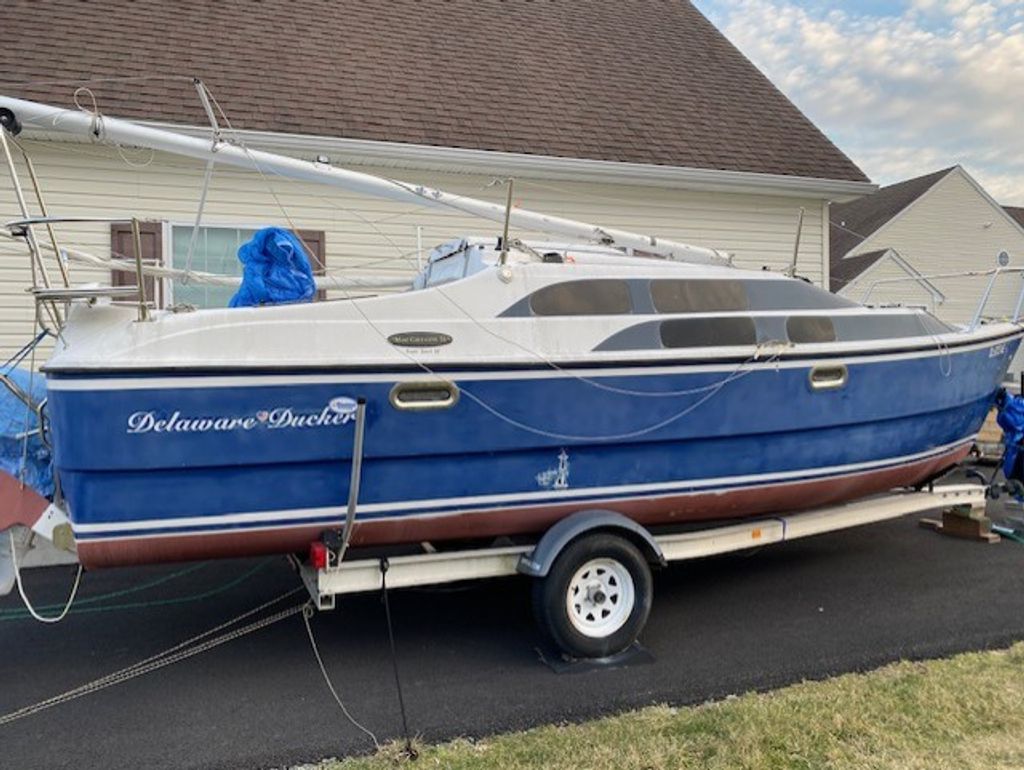 2012 Macgregor 26M - National Vehicle