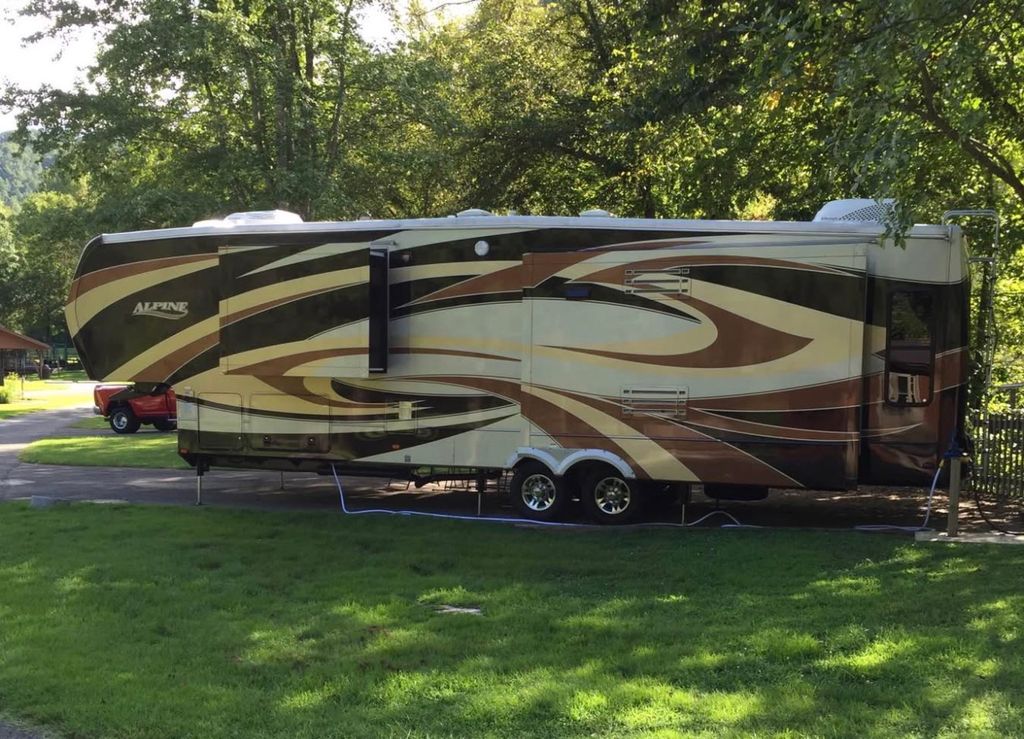 2013 Keystone Alpine 3720FB - National Vehicle