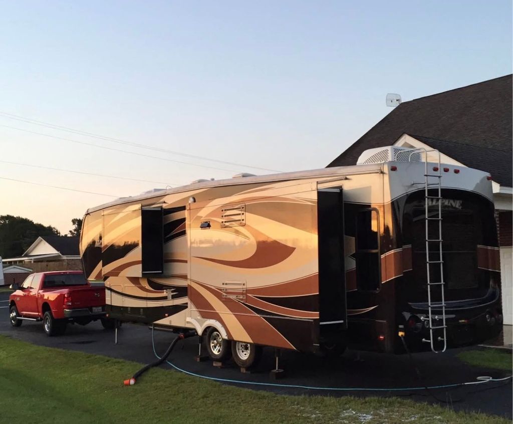2013 Keystone Alpine 3720FB - National Vehicle