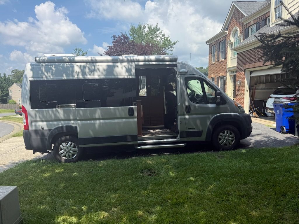 2019 Roadtrek Simplicity - National Vehicle