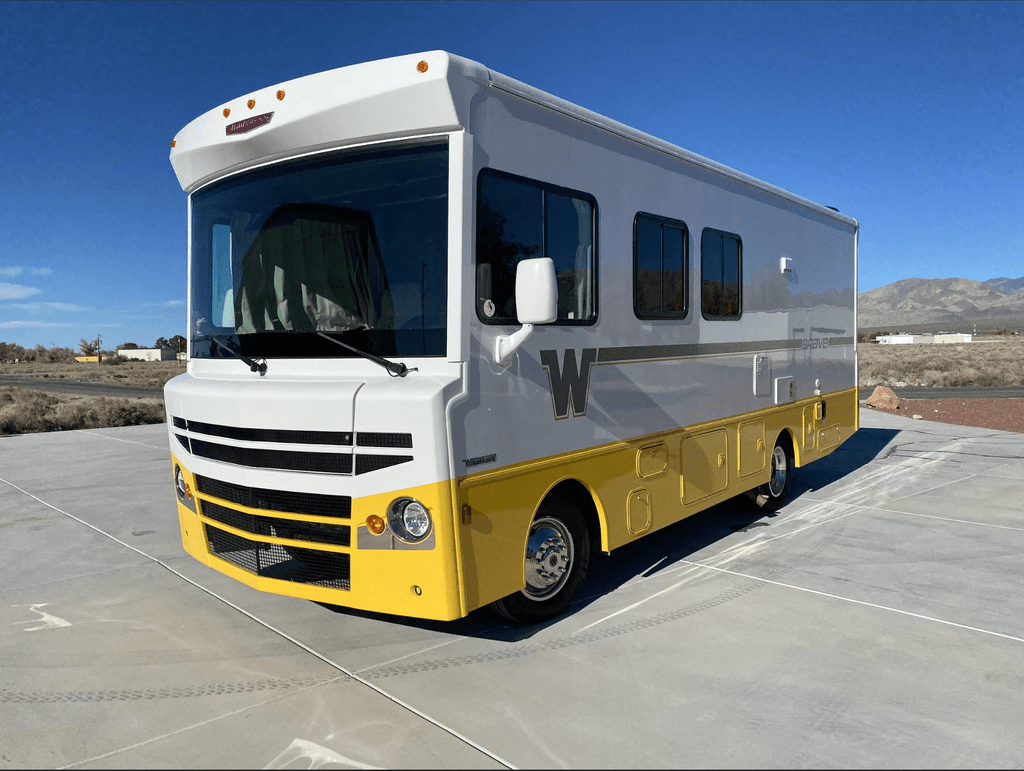 2016 Winnebago Brave 26A - National Vehicle