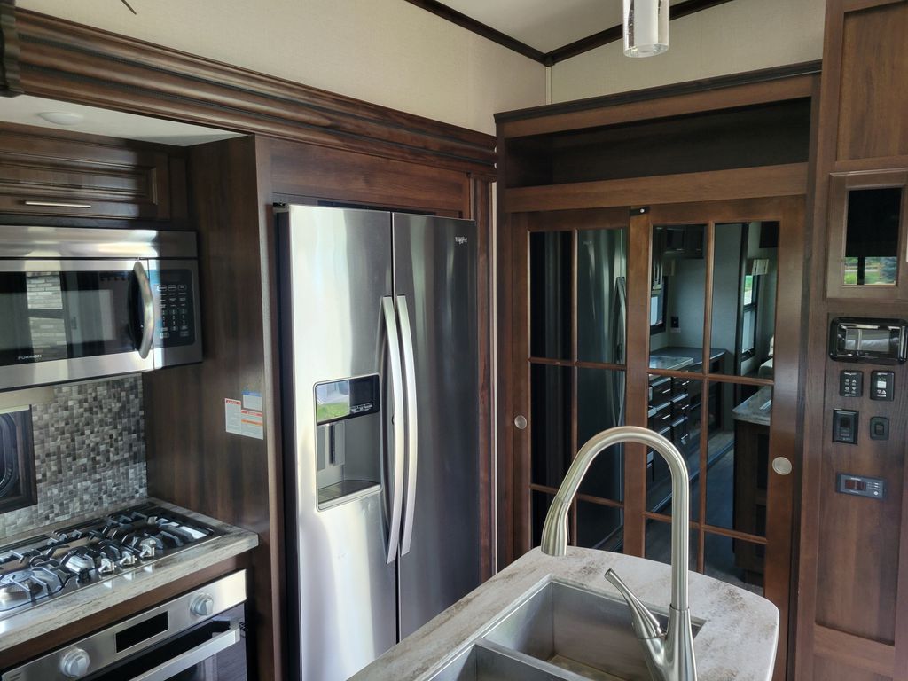 2020 Jayco North Point 381DLQS - National Vehicle