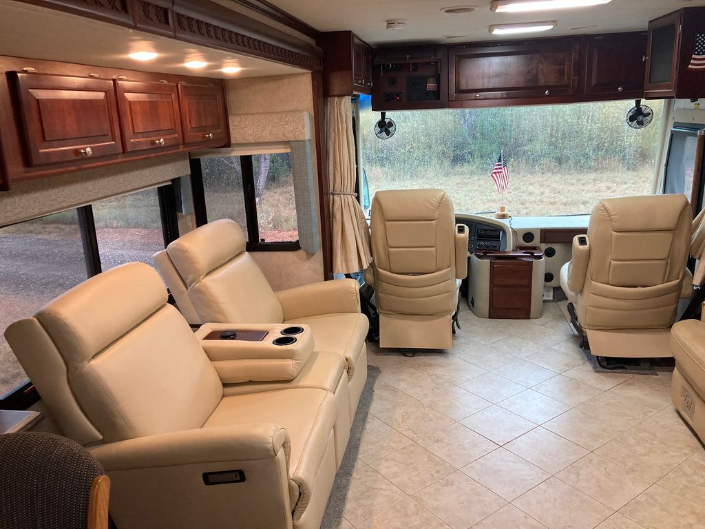 2007 Tiffin Motorhomes Phaeton 40QSH - National Vehicle