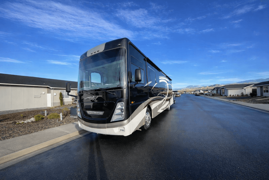 2021 Coachmen Sportscoach SRS 354QS - National Vehicle