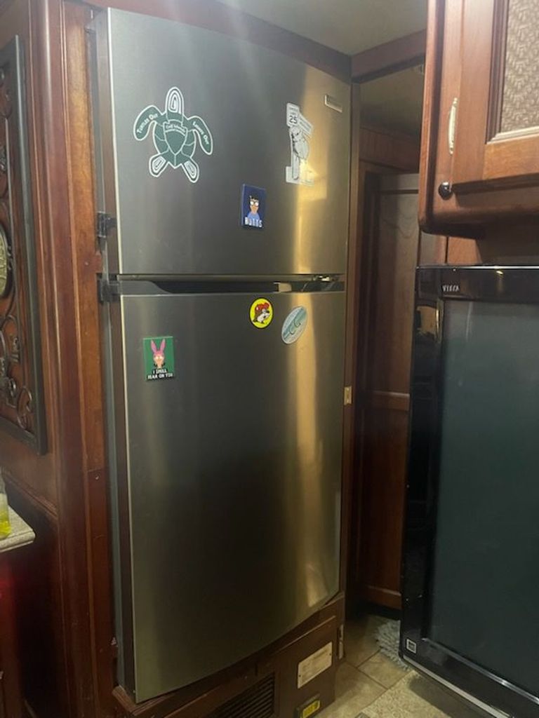 2010 Tiffin Motorhomes Allegro Red 38QBA - National Vehicle